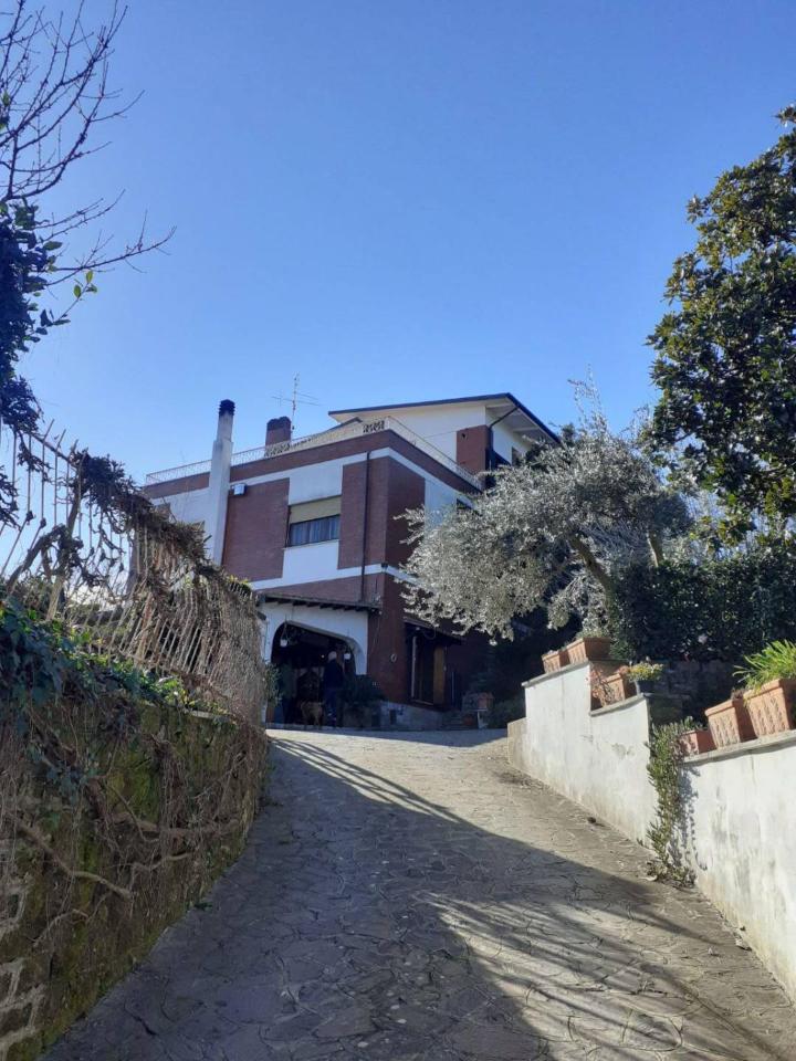 Villa in Via della Caranella, Velletri