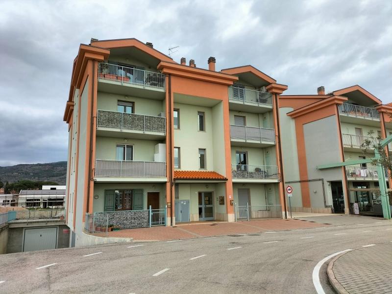 Appartamento in vendita a Tuoro Sul Trasimeno