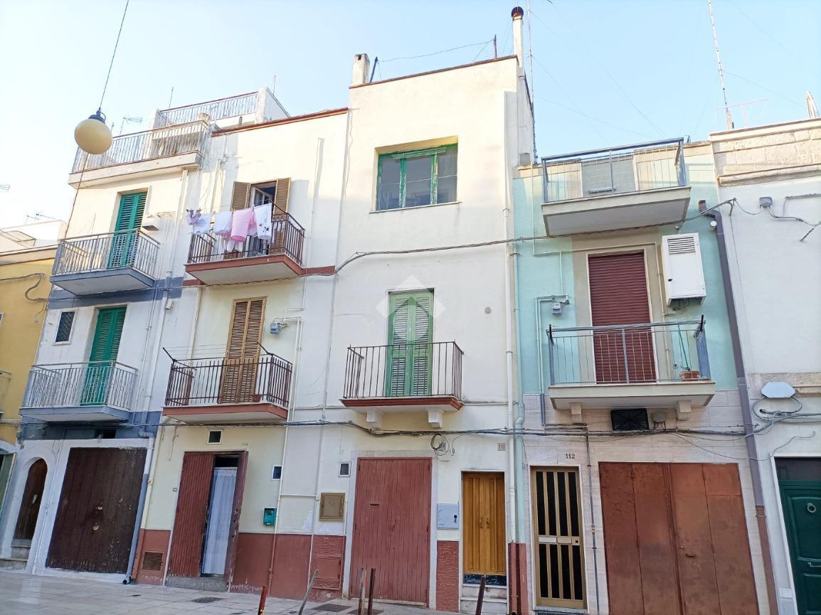 Appartamento in vendita a Mola Di Bari