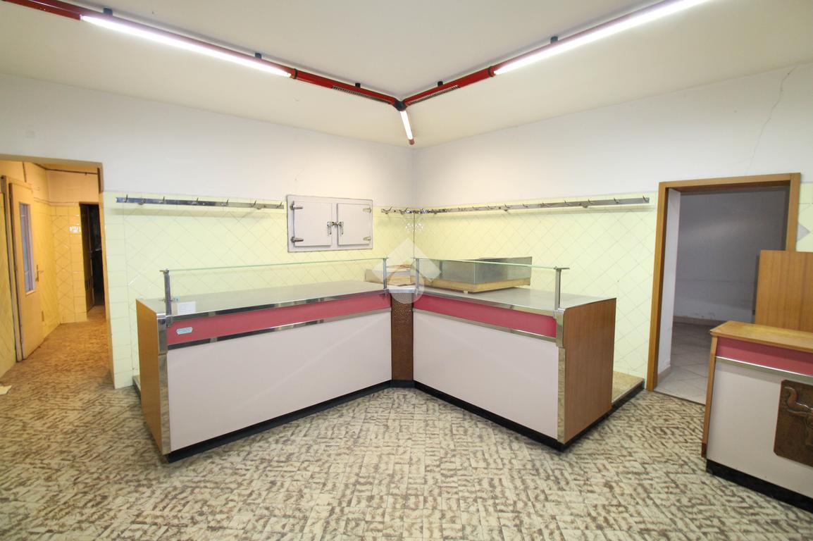 Negozio in affitto a Palazzago
