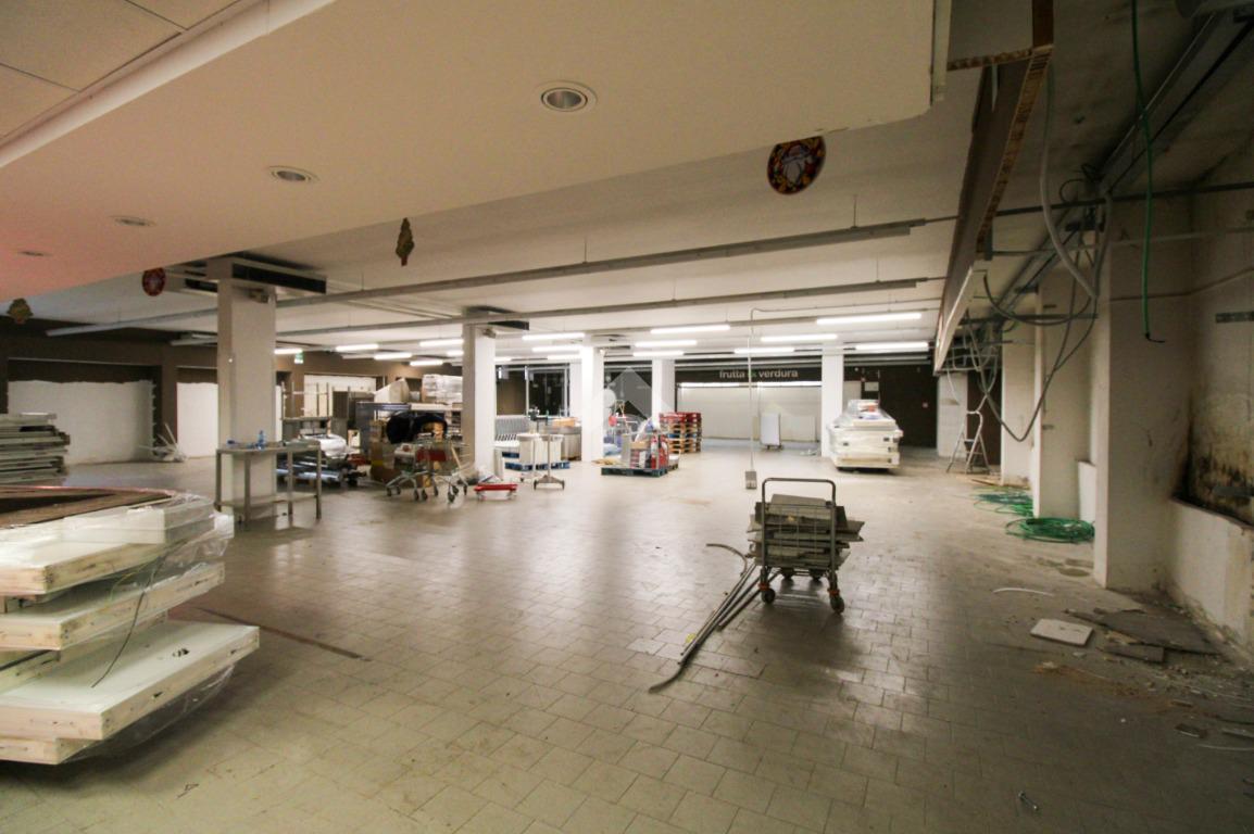 Negozio in vendita a Carvico