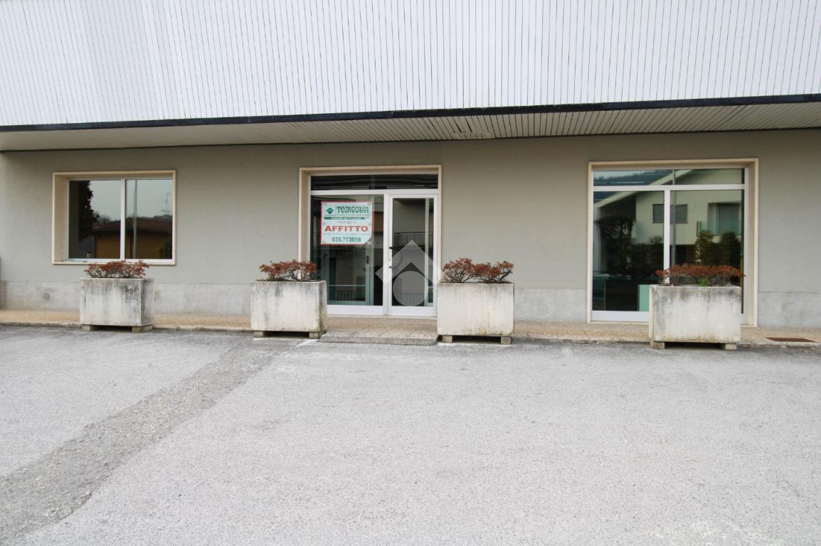 Negozio in affitto a Sorisole