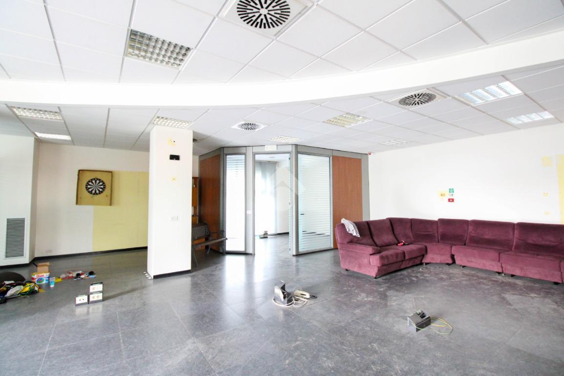 Ufficio in affitto a Sotto Il Monte Giovanni Xxiii