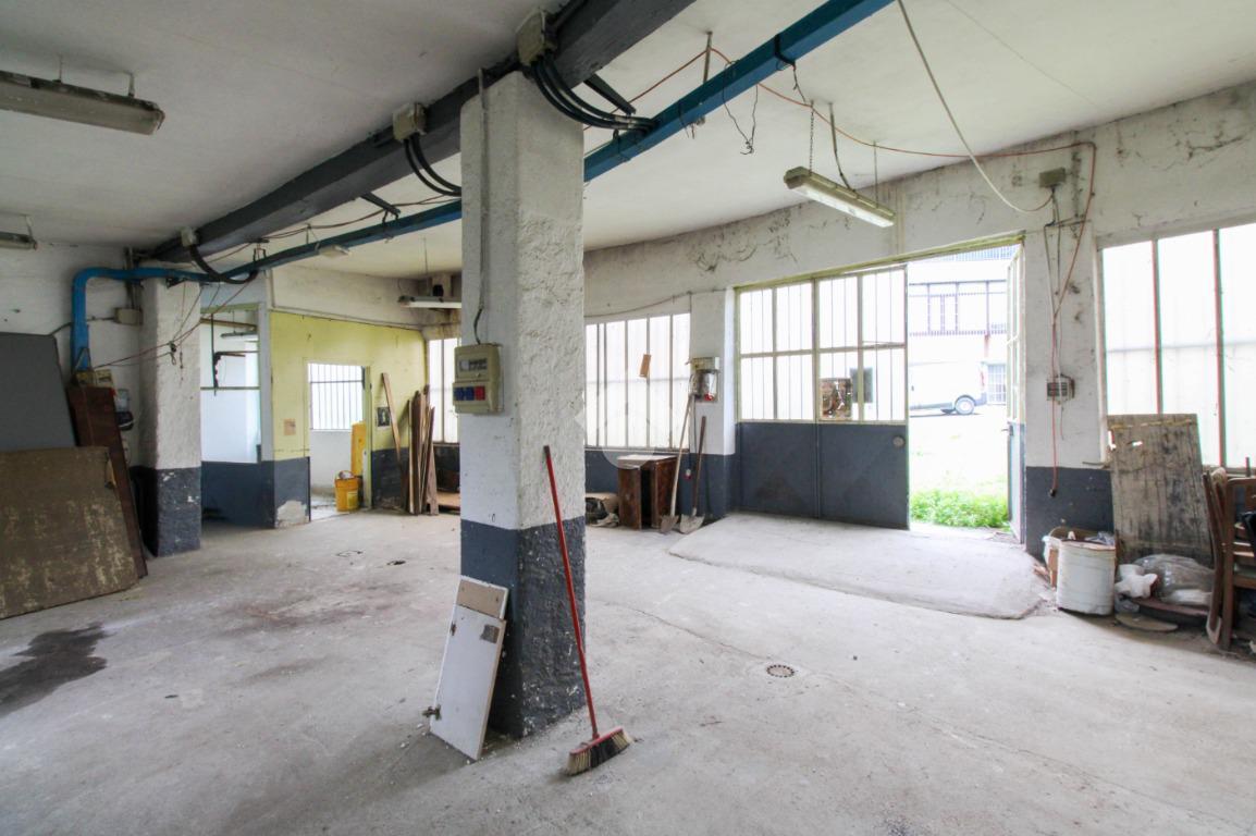 Capannone in vendita a Mozzo