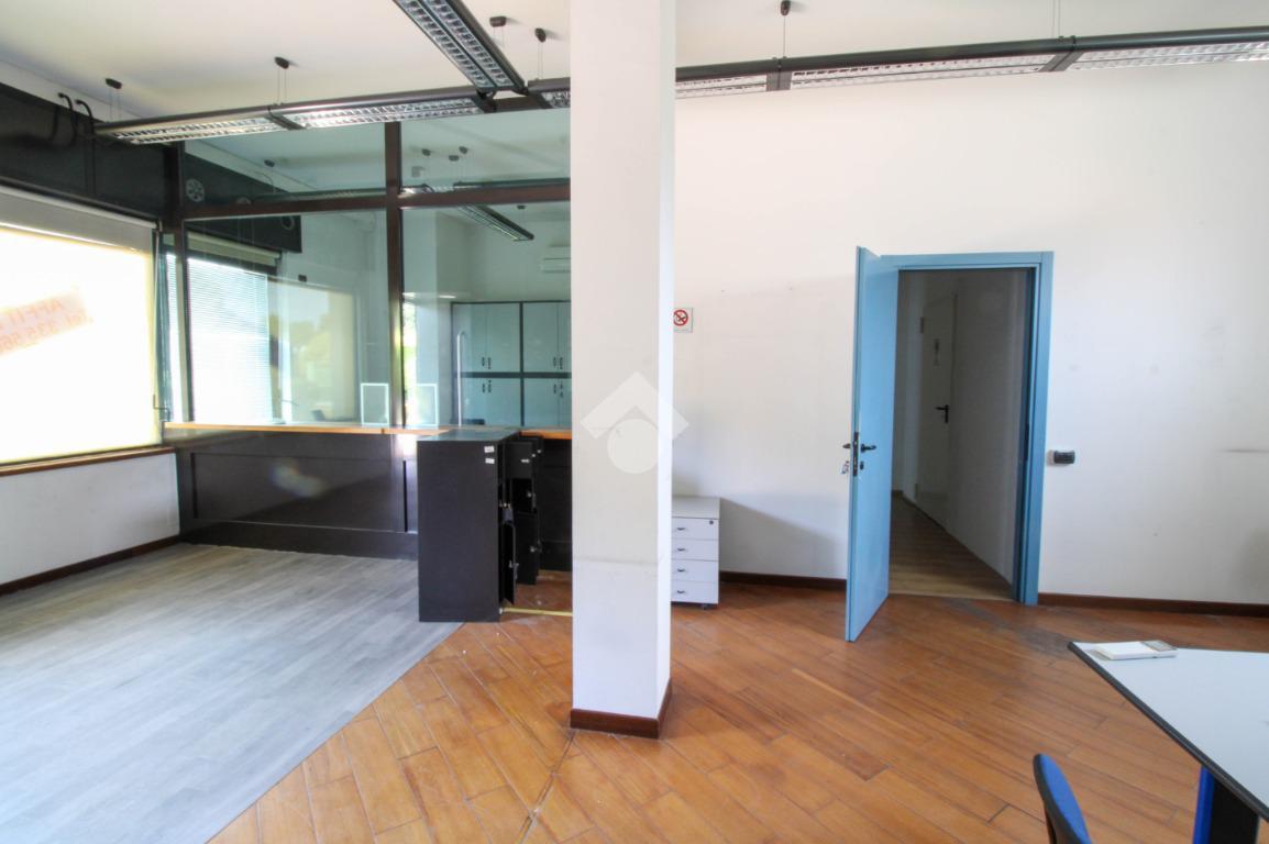 Negozio in affitto a Treviglio