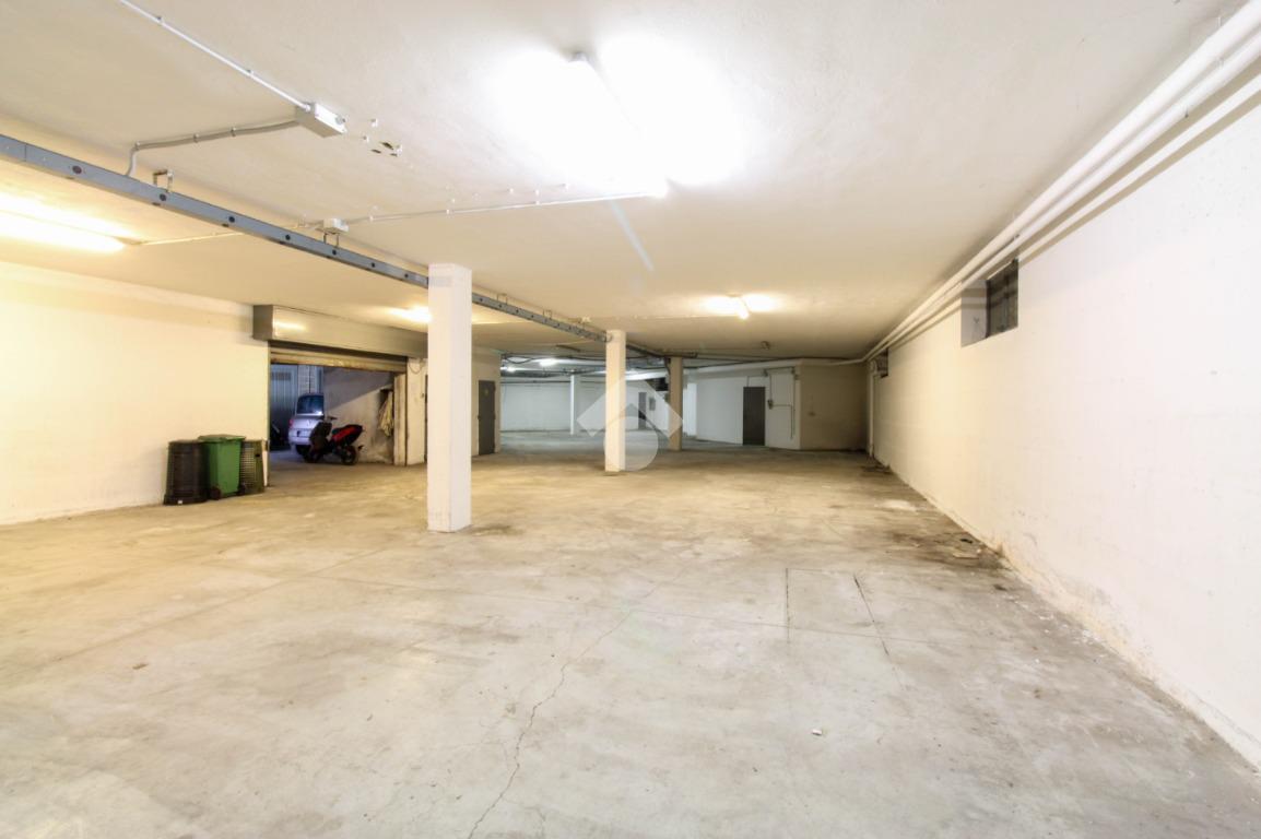 Capannone in affitto a Terno D'Isola