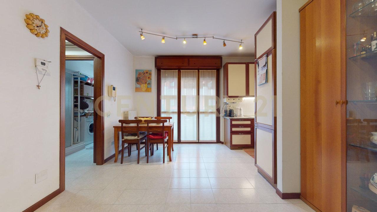 Appartamento in vendita a Vanzago