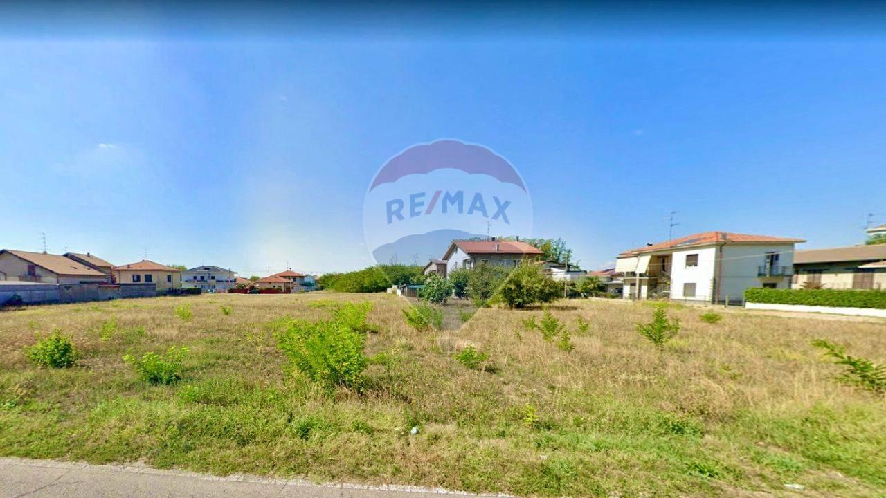 Terreno edificabile in Via F. Turati S.N.C, Cassano Magnago