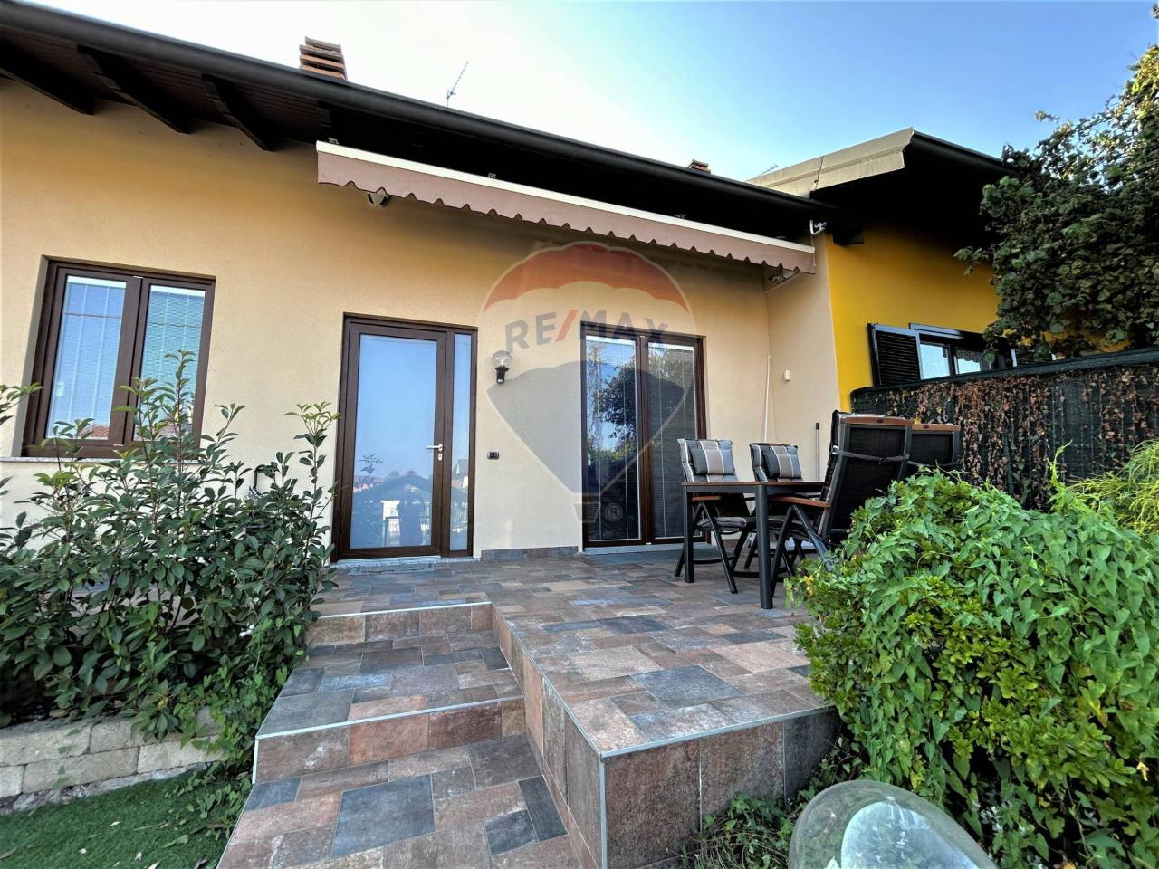Villa a schiera in vendita a Samarate