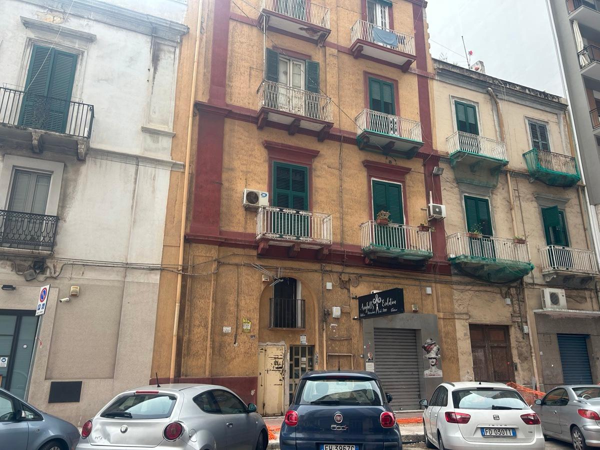 Appartamento in vendita a Taranto