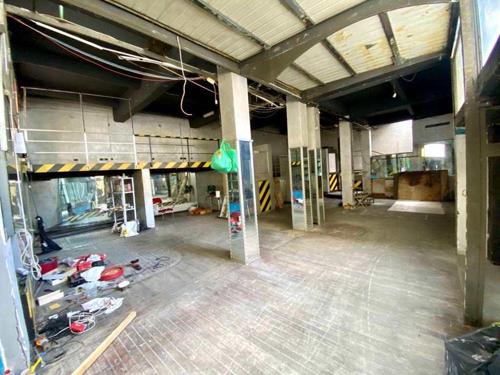Magazzino in vendita a Genova