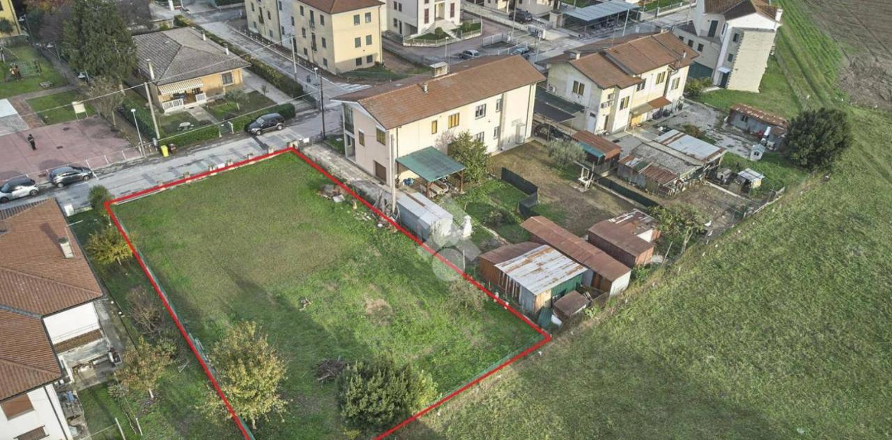 Terreno edificabile in vendita a Grumolo Delle Abbadesse