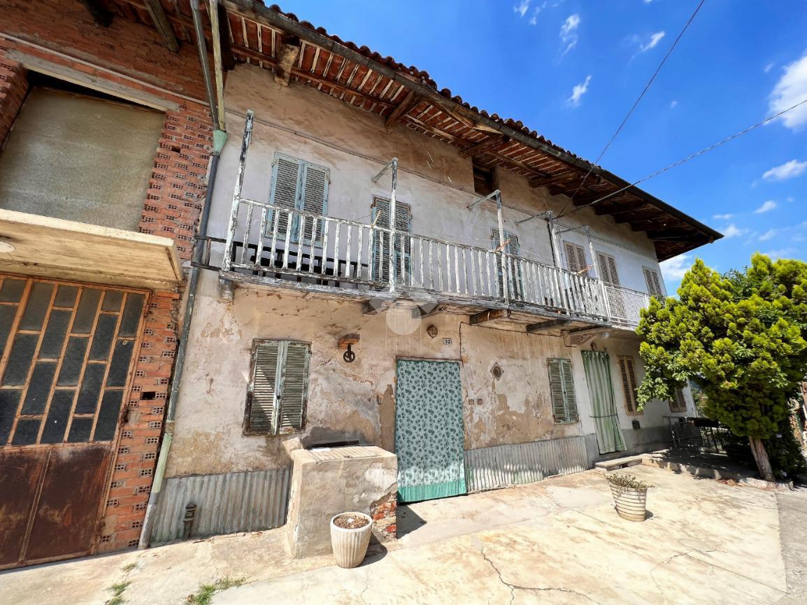 Rustico in vendita a Viale D'Asti