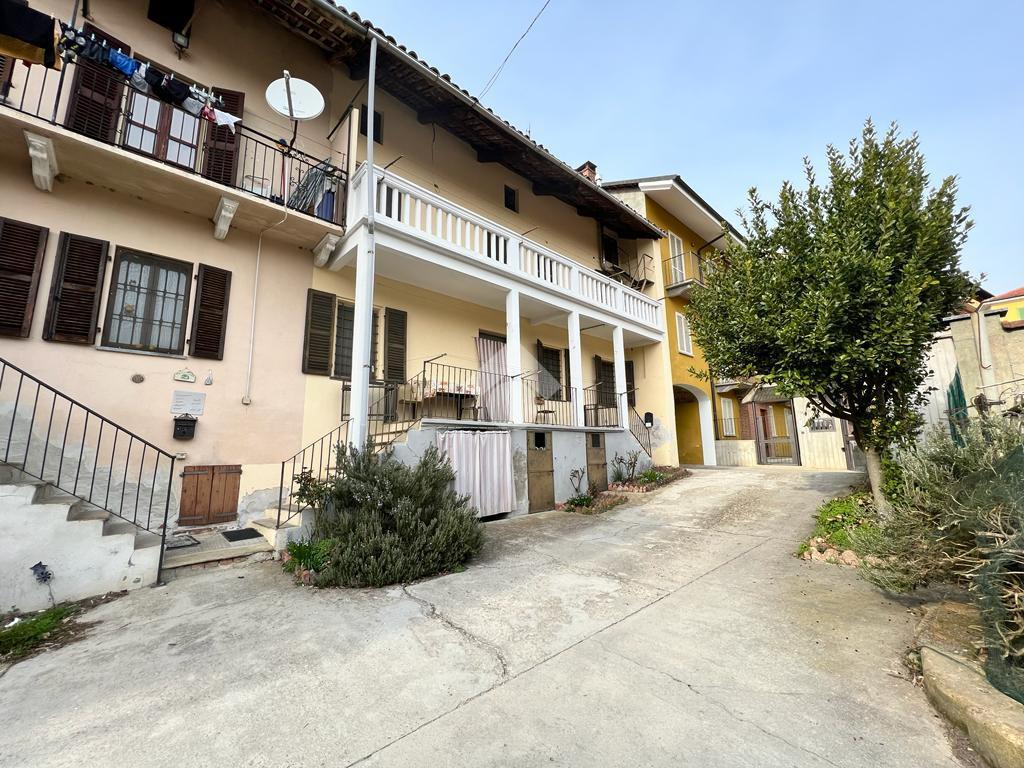 Casa indipendente in vendita a Cinaglio