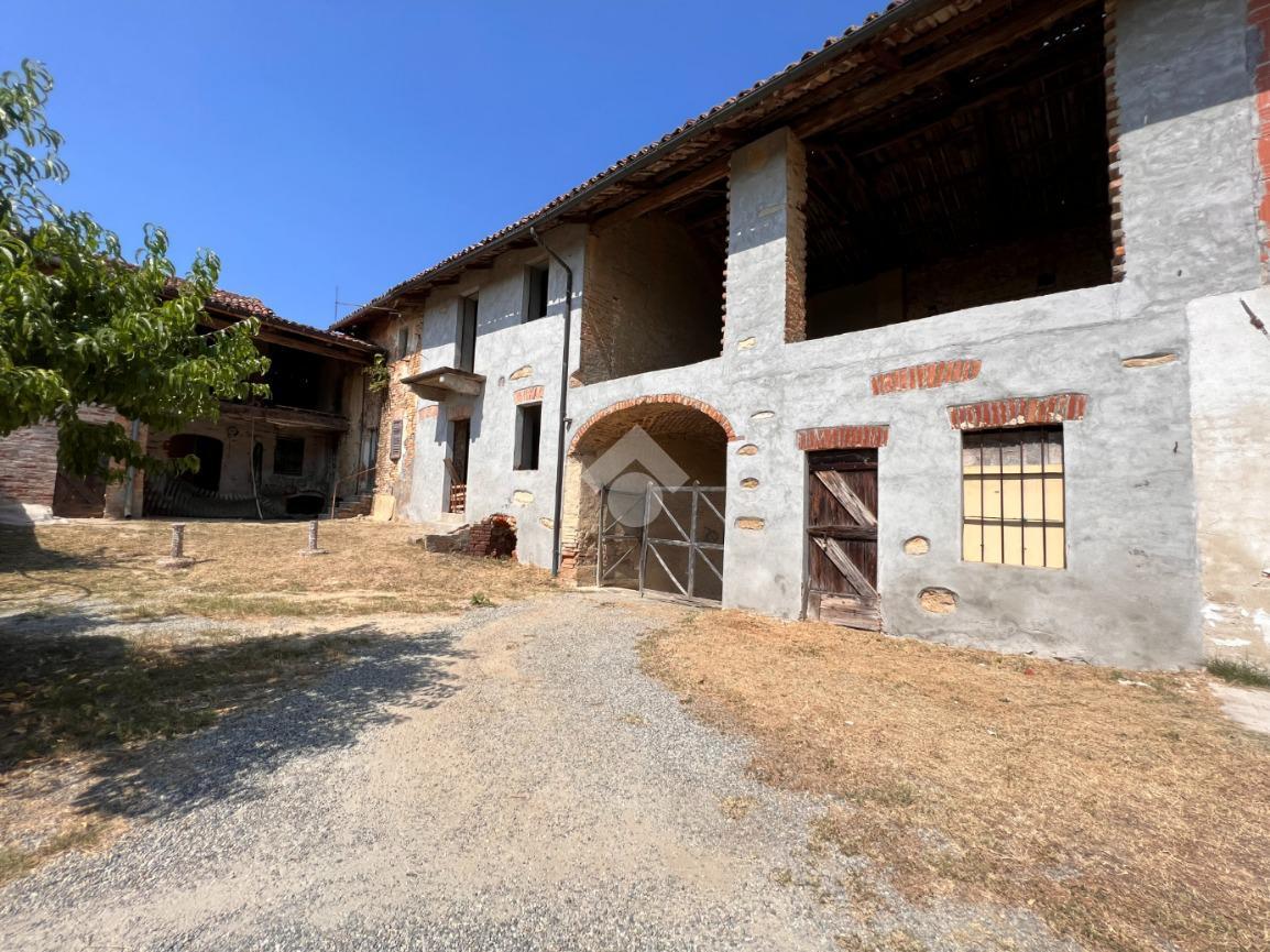 Rustico in vendita a Cerreto D'Asti