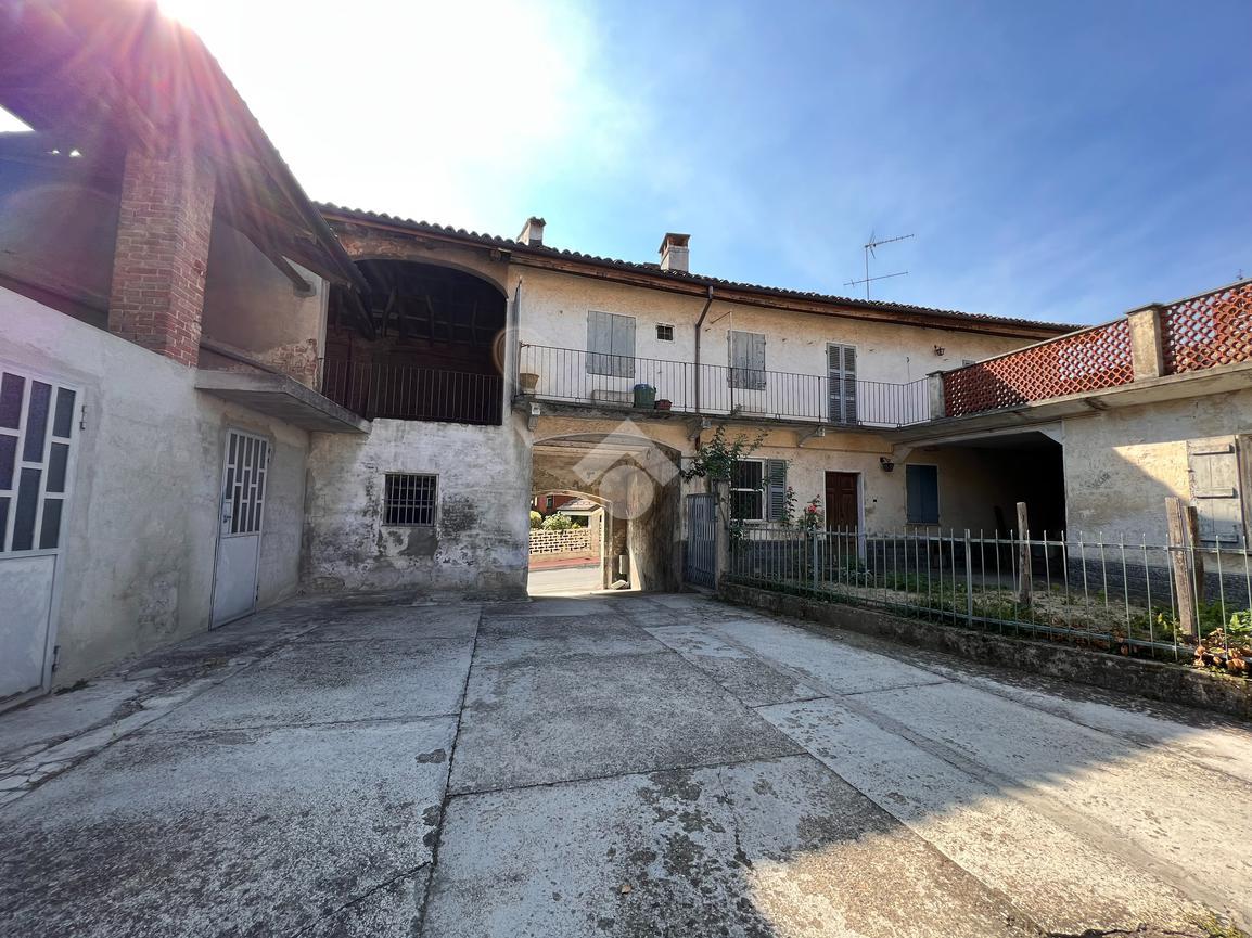 Casa indipendente in vendita a Montechiaro D'Asti