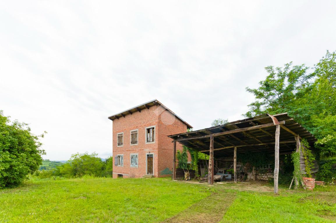 Rustico in vendita a Moncucco Torinese