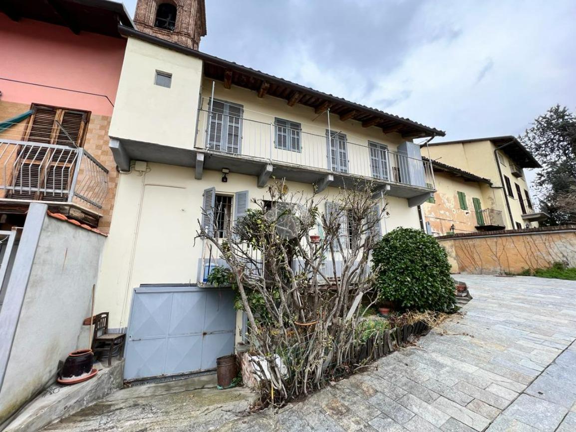Casa indipendente in vendita a Moncucco Torinese