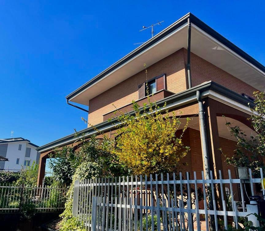 Villa a schiera in vendita a Limbiate