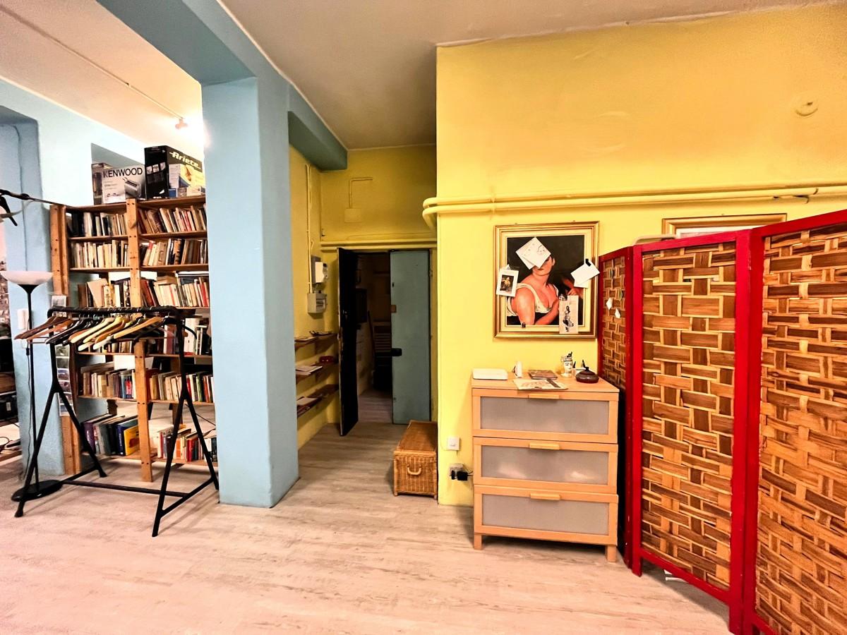 Magazzino in vendita a Milano