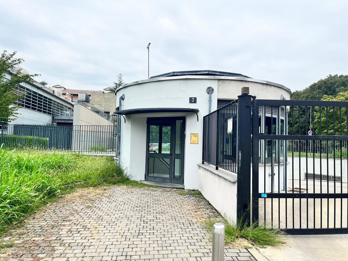 Box in vendita a Milano