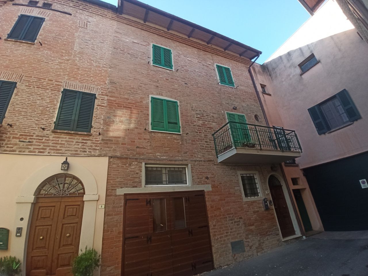 Porzione di casa in vendita a Castiglione Del Lago