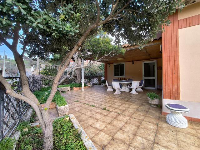 13 Case indipendenti in vendita, Castanea, Massa, Salice - Messina ...