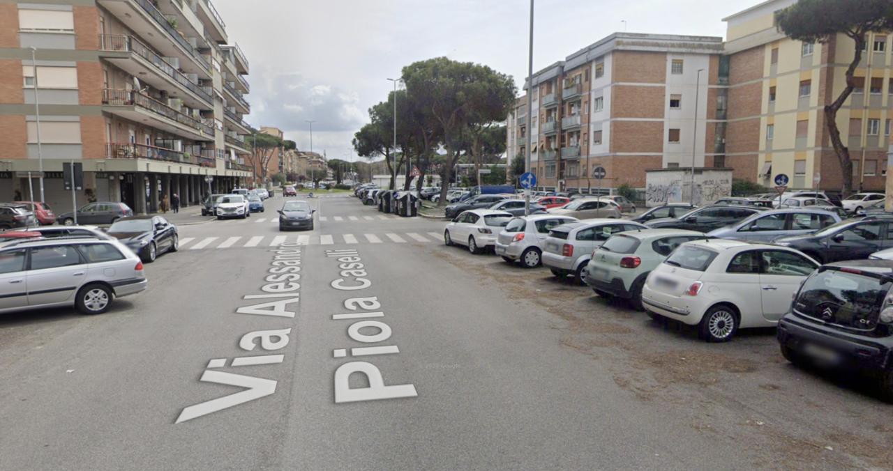 Negozio in vendita, Via Alessandro Piola Caselli, Roma, In buone ...