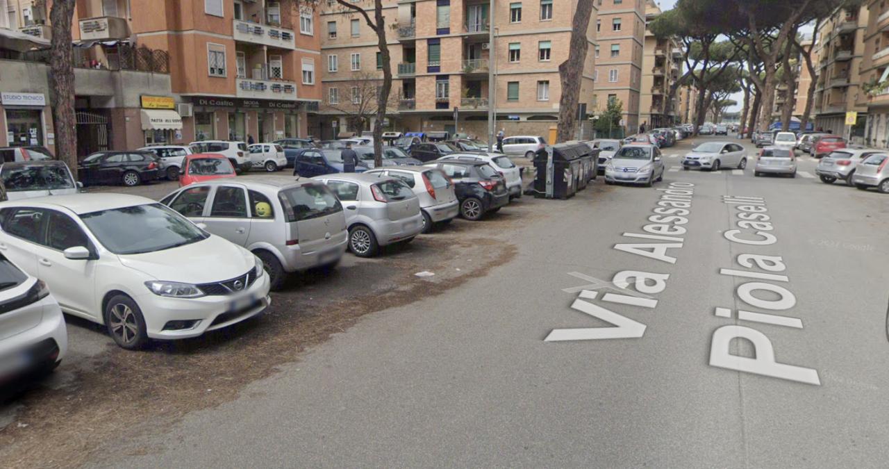 Negozio in vendita, Via Alessandro Piola Caselli, Roma, In buone ...