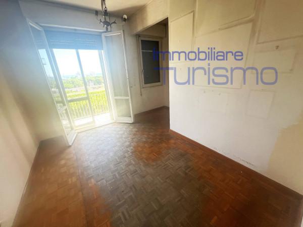 Appartamento in vendita, Viale Armando Diaz, Riccione con box, 140 mq ...