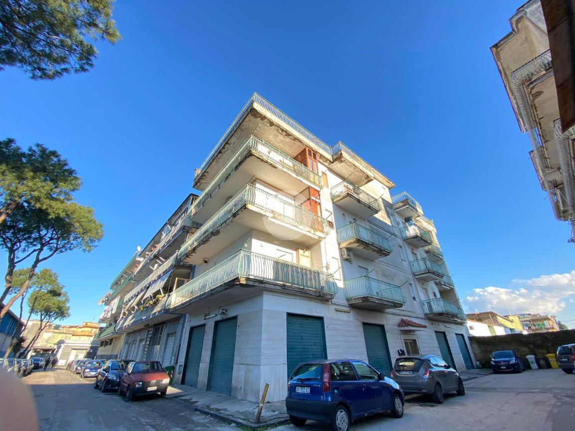 Case e appartamenti, Secondigliano, Scampia, Rione Berlingieri, Napoli ...