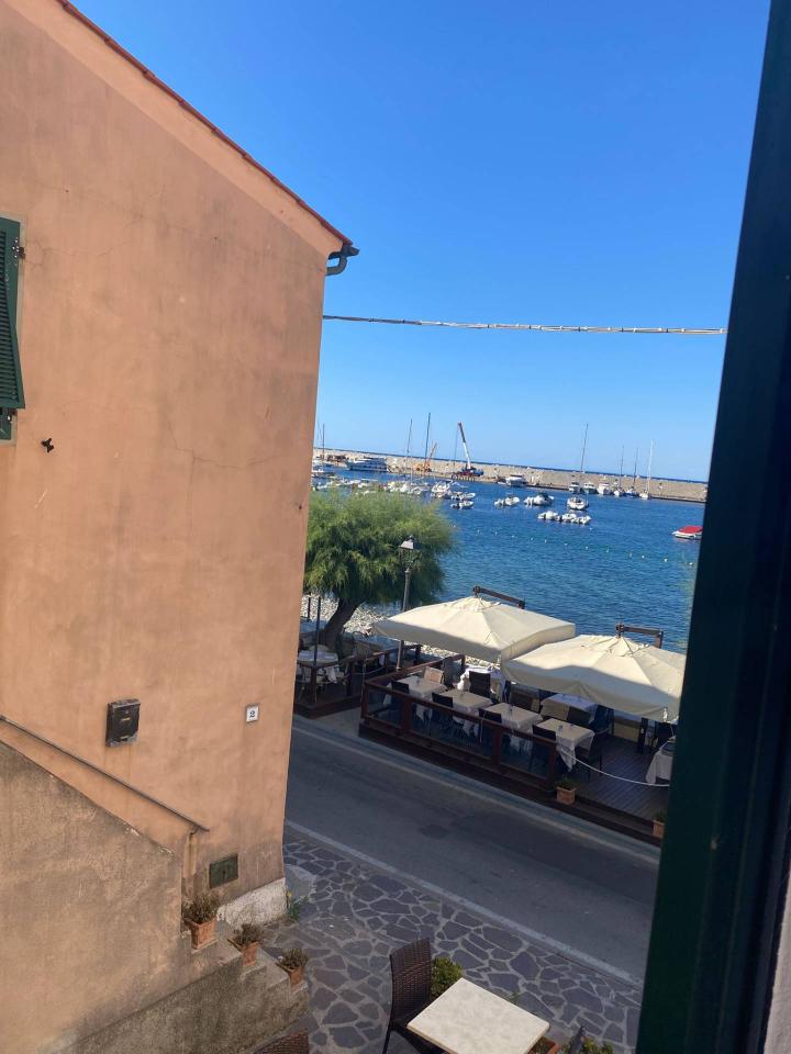 Appartamento in vendita, Marciana Marina. Bilocale , 40 mq • Wikicasa